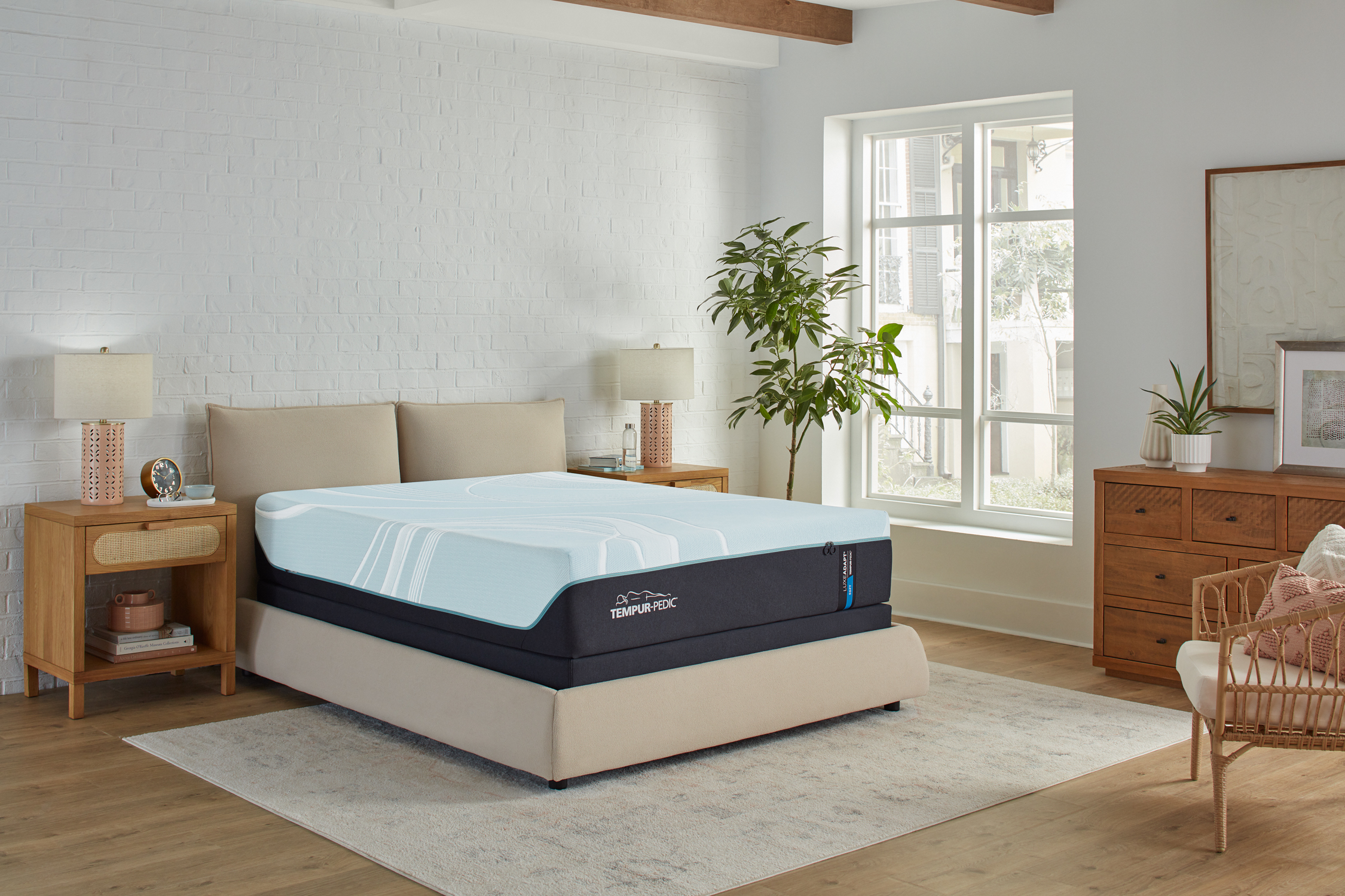 LuxeAdapt 2.0 The Mattress Hub
